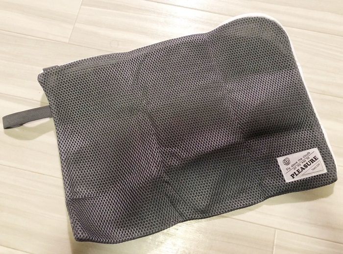 旅行から帰宅したらそのまま洗濯機にポイッ！ ダイソーの「旅する洗濯ネット」が便利！ #Omezaトーク|ダイエット、フィットネス、ヘルスケアのことならFYTTE-フィッテ